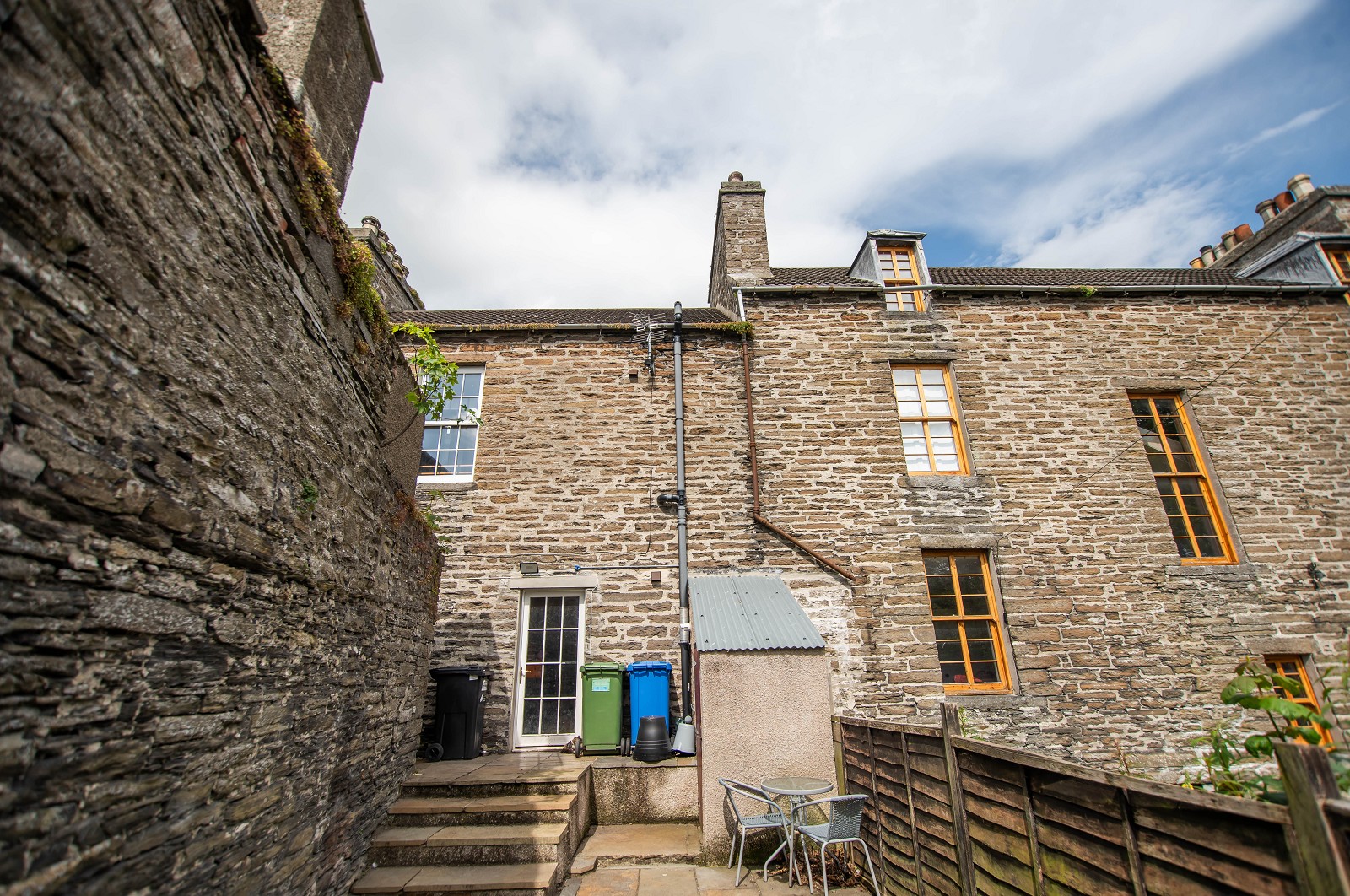 Sinclair Terrace, Wick, Highland. KW1 5AB - Yvonne Fitzgerald Properties